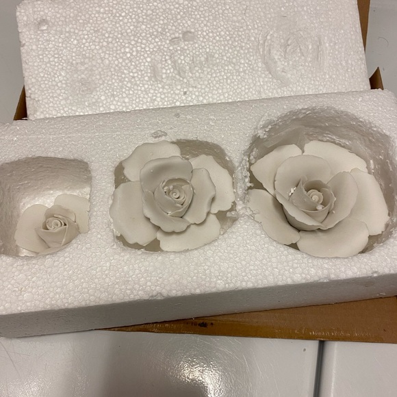 BoConcept | Accents | Boconcept Rose Flower Wall Deco | Poshmark